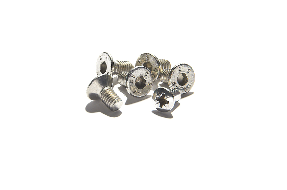 Split_Rear_Hatch_locks | Monkeydub Car Parts